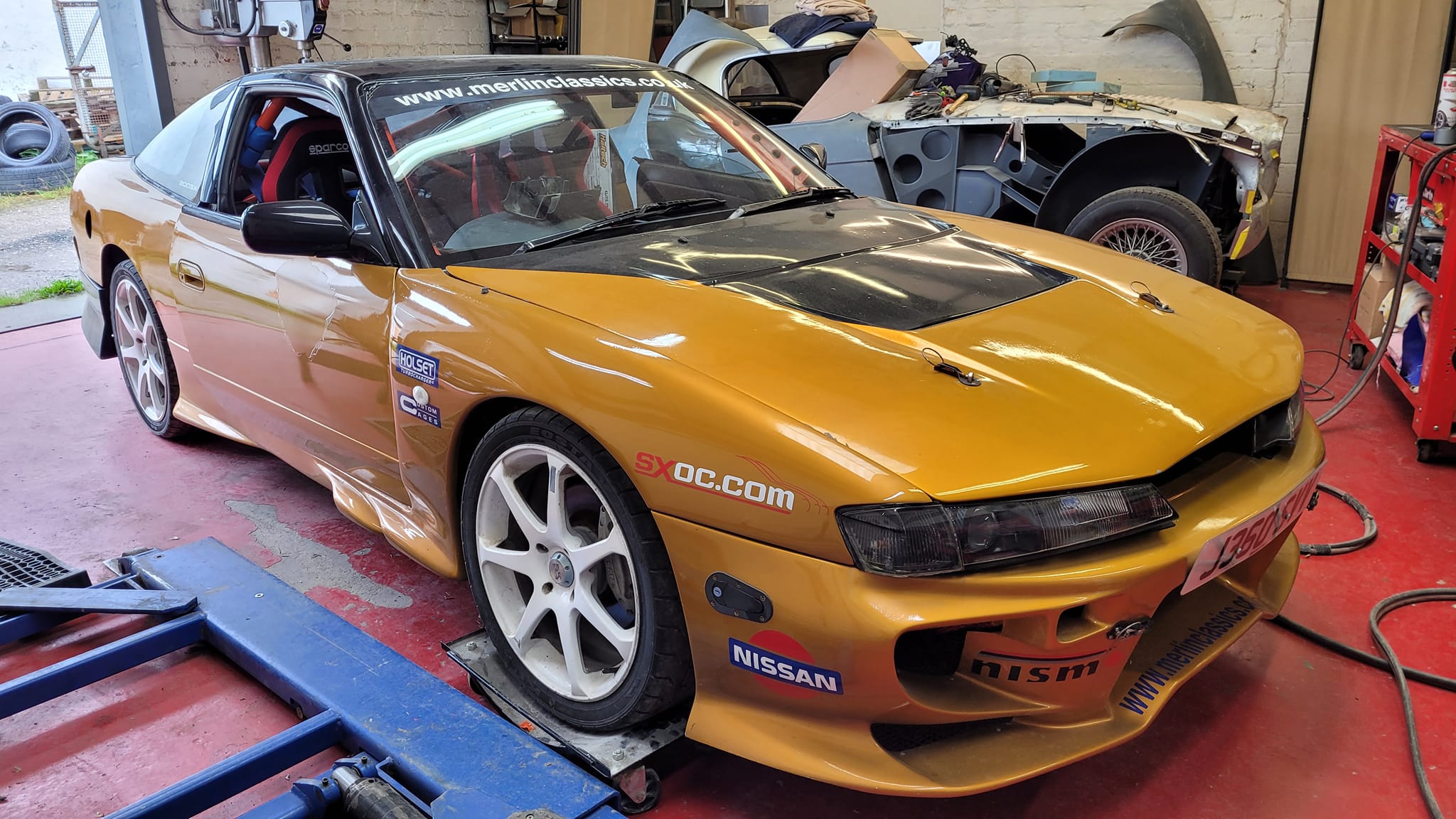Sakura Garage